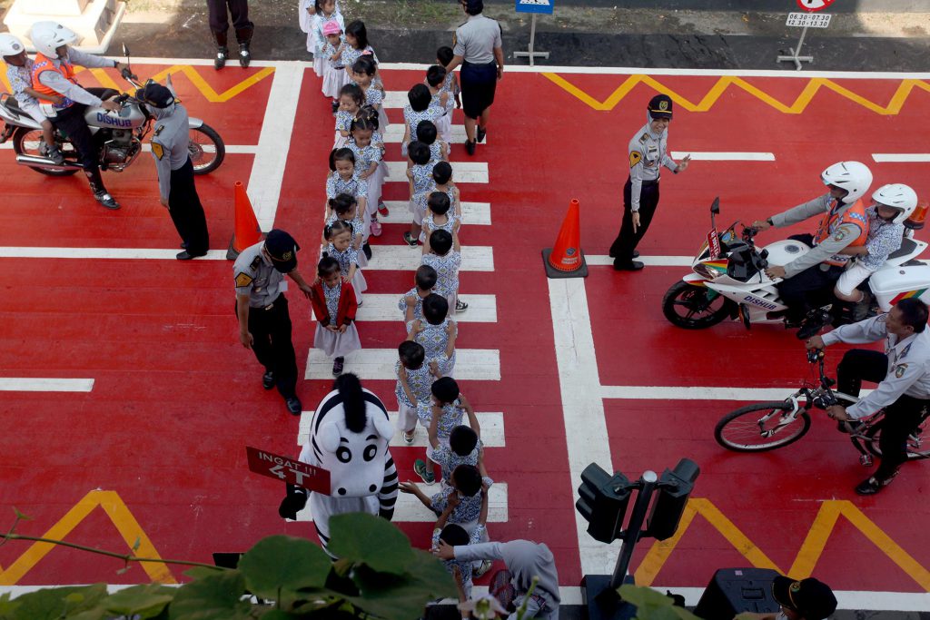 Pemerintah Perbanyak Zona Selamat Sekolah di Balikpapan - IniBalikpapan.Com