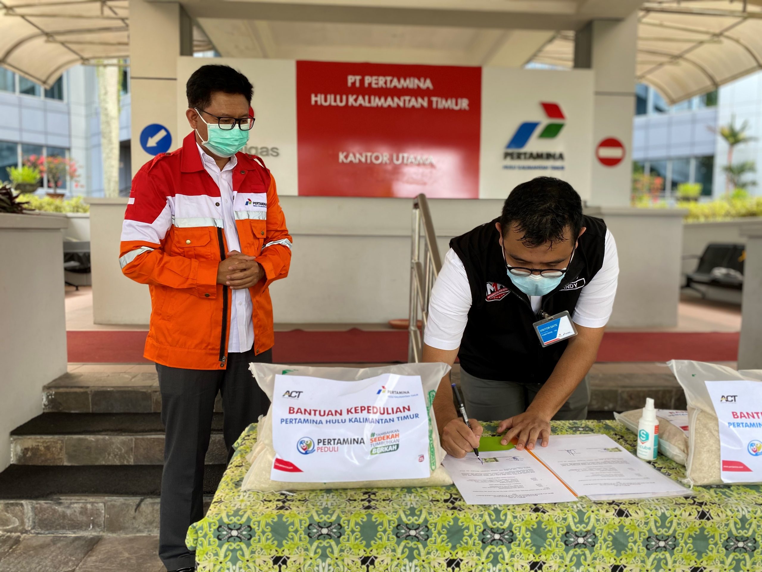 PHKT Salurkan Bantuan Food Truck dan Sembako Untuk Korban Bencana ...