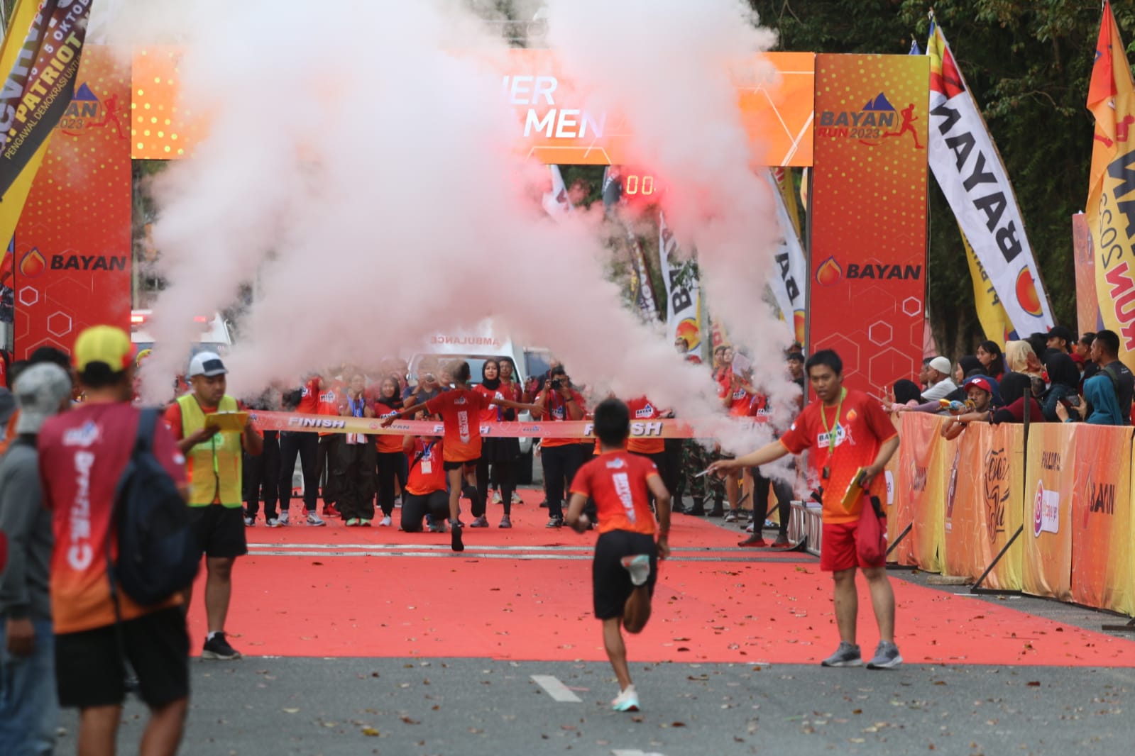 Sebanyak 2000 Peserta Ikuti Lomba Lari Bayan dan Kodam Mulawarman ...