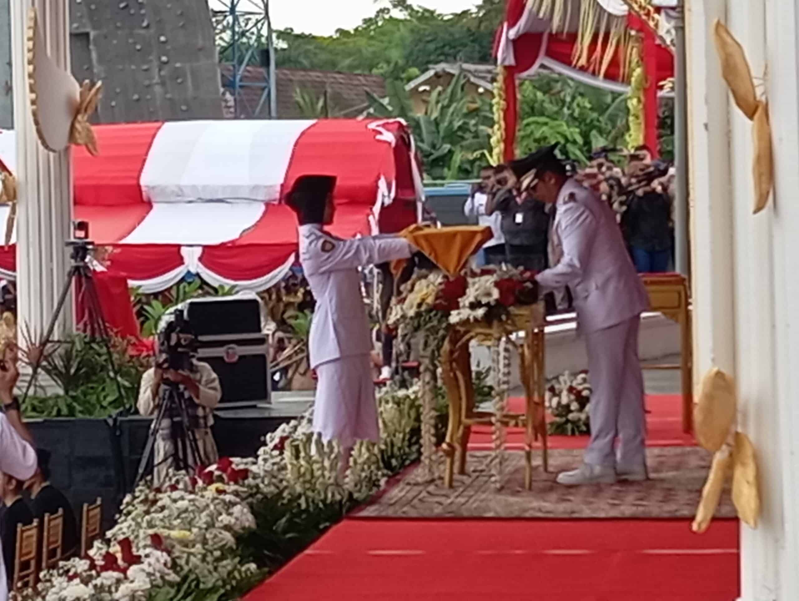 Meski Dapat Undangan IKN, Wali Kota Tetap Upacara HUT ke-79 RI Di Balikpapan - IniBalikpapan.Com