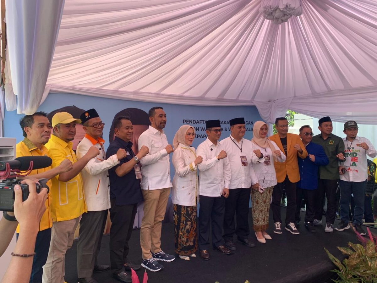 Pasangan Rahmad Mas'ud-Bagus Jadi Yang Pertama Daftar ke KPU Balikpapan - IniBalikpapan.Com