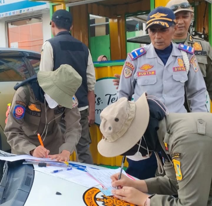 Sanksi Tegas Menanti Pengendara Parkir Sembarangan di Jalur KTL Balikpapan - IniBalikpapan.Com